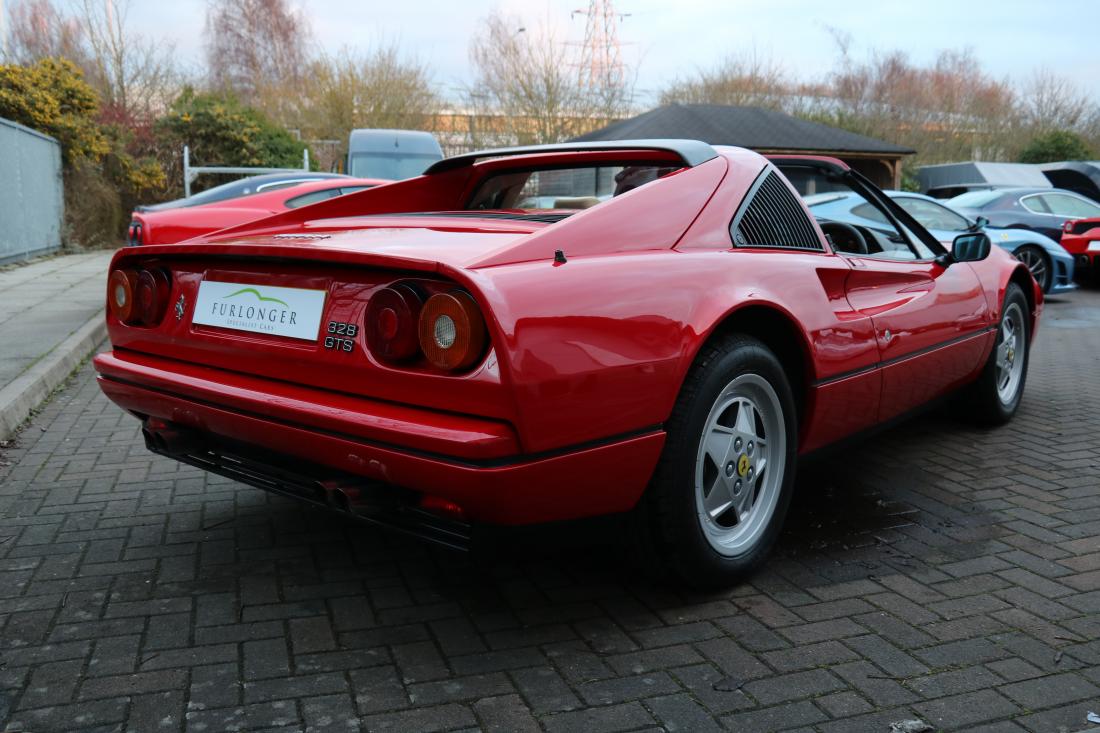 Ferrari 328 GTS - Simon Furlonger