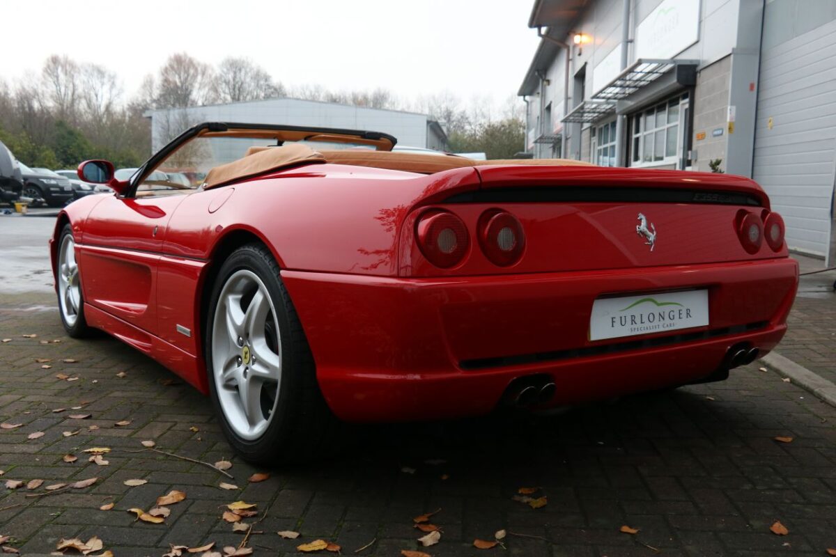 Ferrari F355 Spider - Simon Furlonger