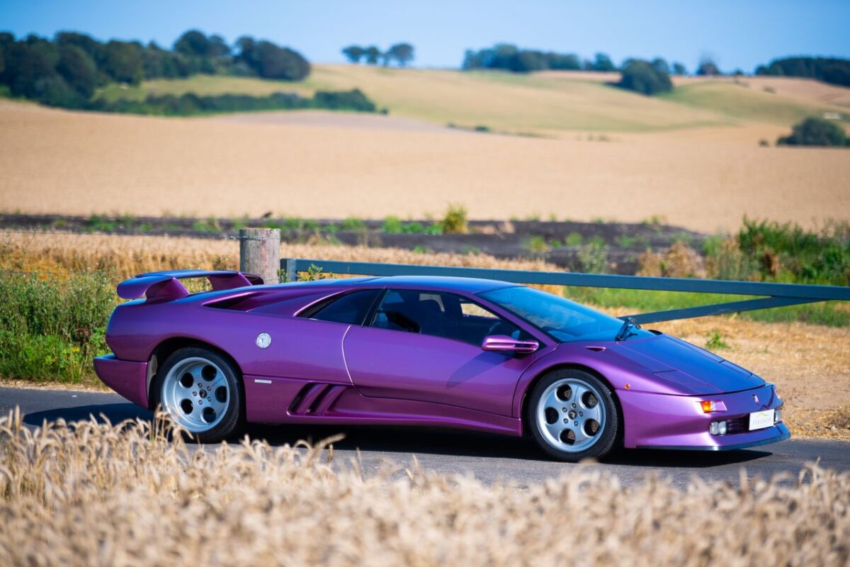 Lamborghini Diablo SE 30 (Right Hand Drive) - Simon Furlonger